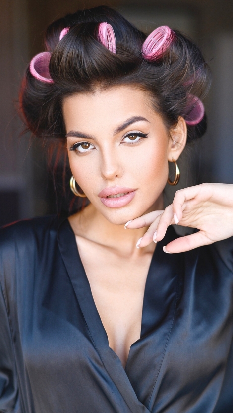 Best Online Dating Web Site — Meet Single Women Now!